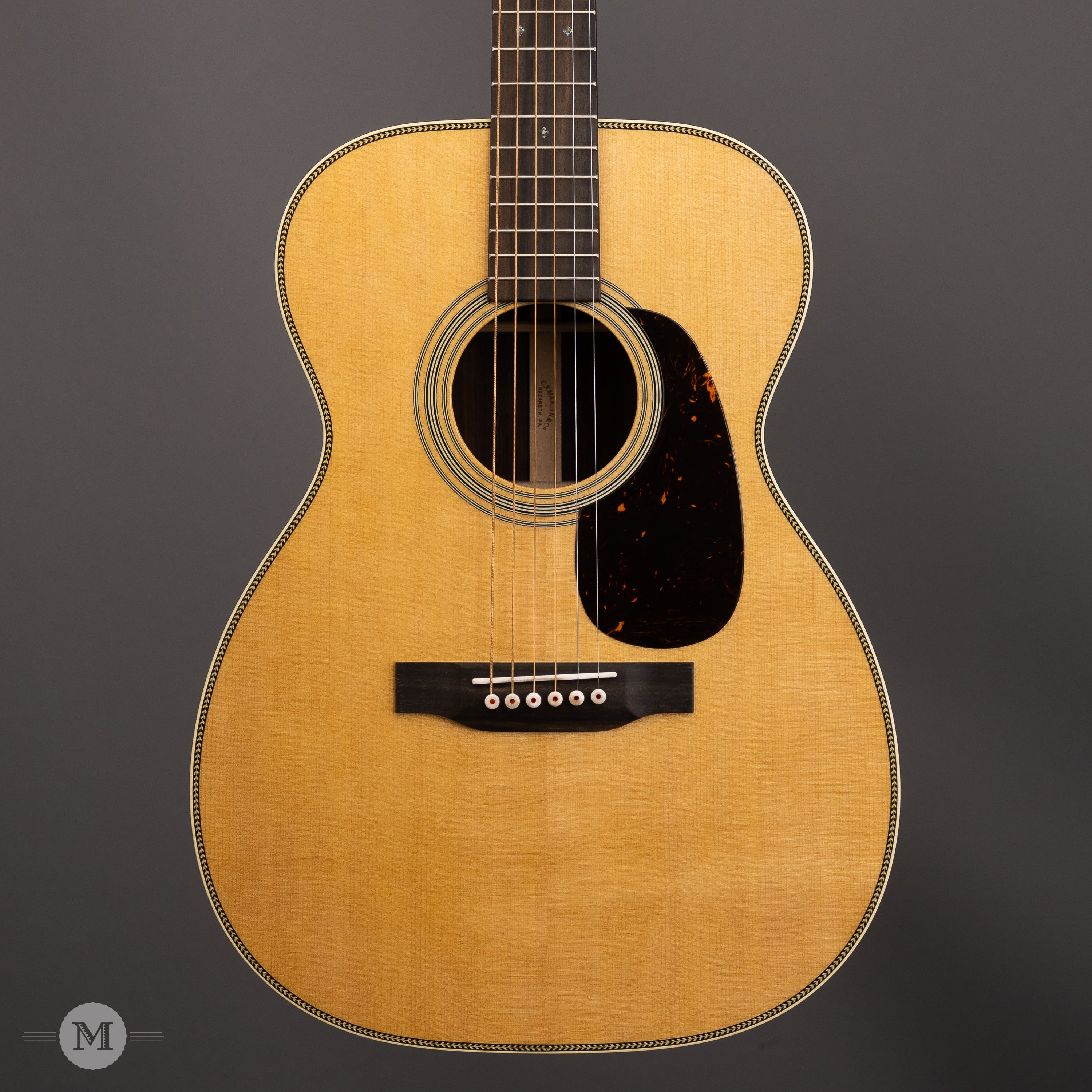 Martin Acoustic Guitars - 00-28 (2025) | Mass Street Music