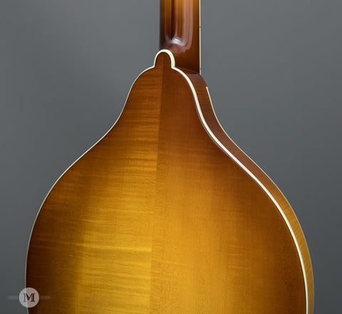 Eastman Mandolins - MDO605 - Goldburst - Octave Mandolin | Mass Street ...